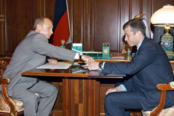 Vladimir Putin – (navodno) najbogatiji čovek na svetu? Vladimir Putin – (navodno) najbogatiji čovek na svetu?