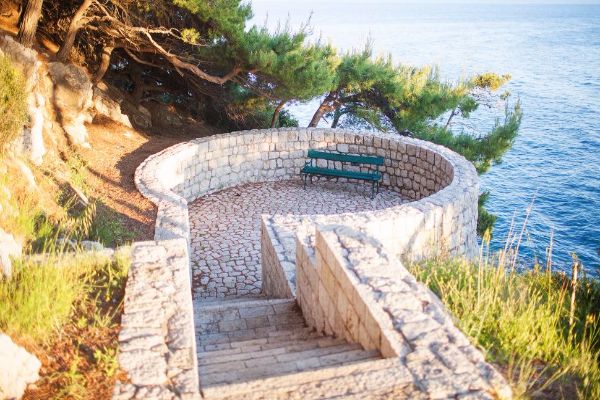 Uživajte kao kralj u Dubrovnik Palace hotelu Uživajte kao kralj u Dubrovnik Palace hotelu